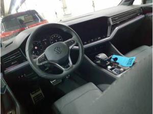 Volkswagen Touareg R-Line 4Motion 3.0 TDI 170kW...